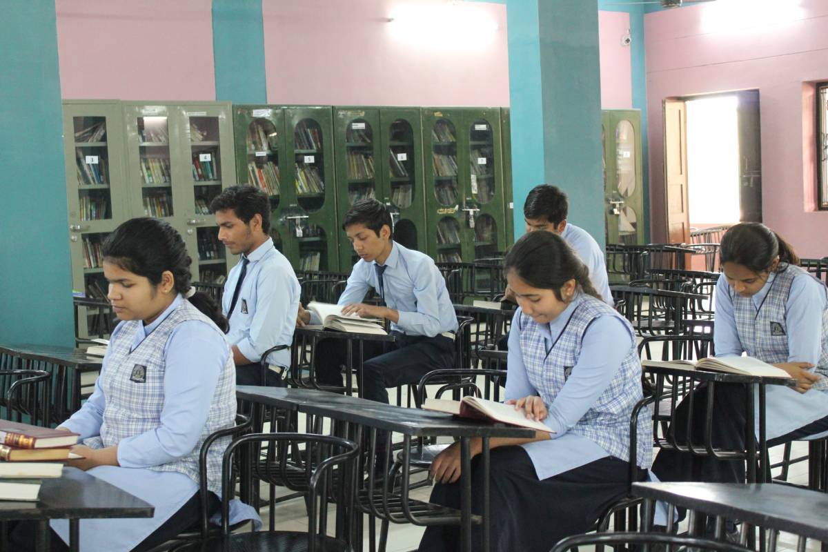 St. Thomas School, Mainpuri